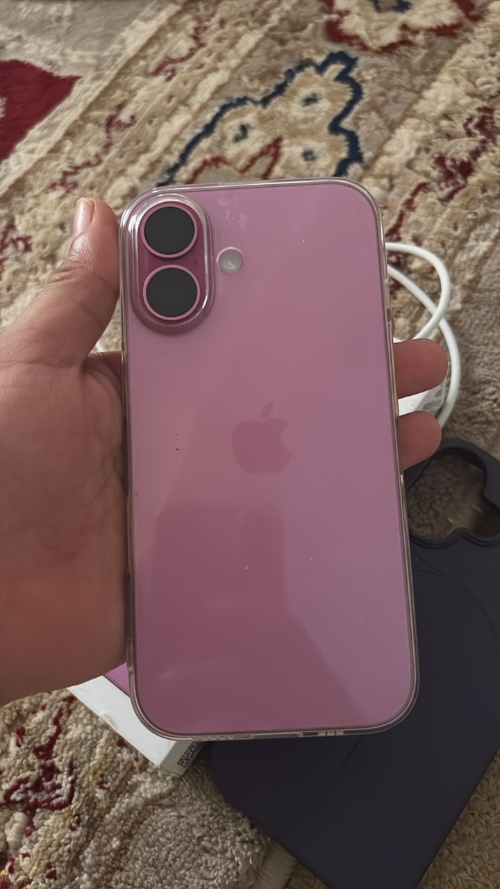 Voursa.com | Iphone 16 simple