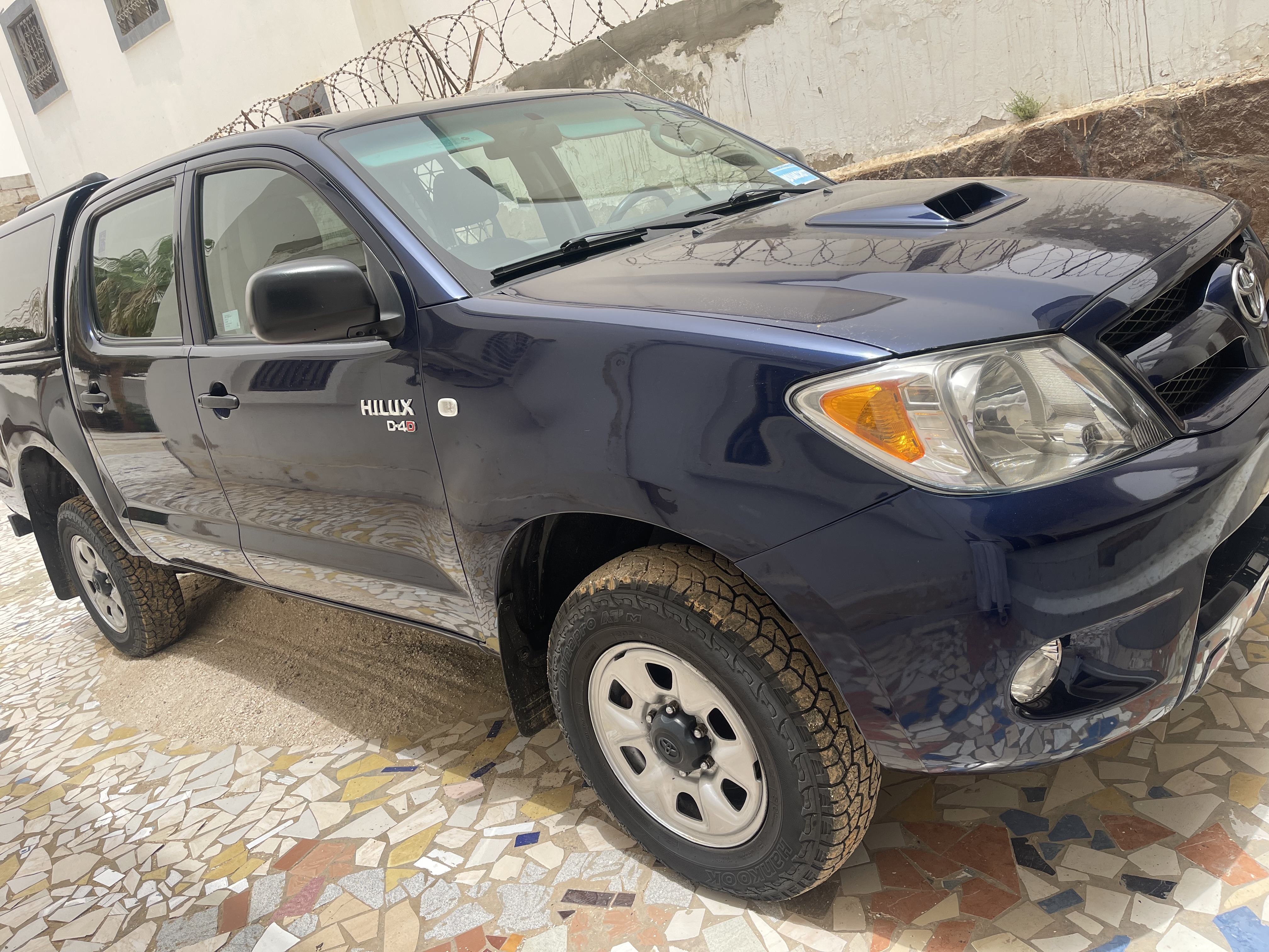 Voursa.com | Toyota hilux 4*4 diesel