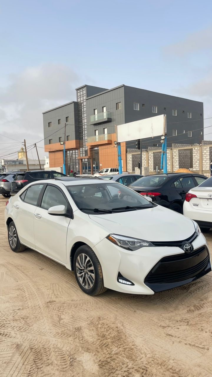 Voursa.com | Corolla XLE 2017