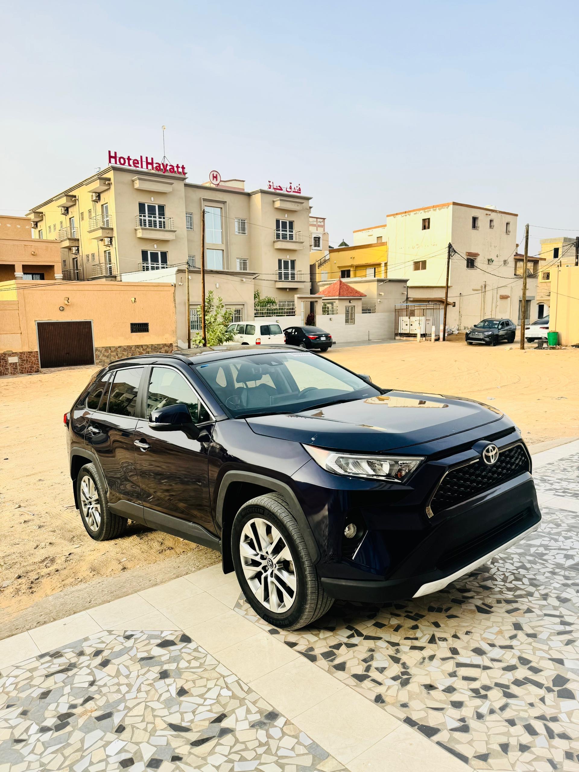 Voursa.com | Rav4 2020 limited