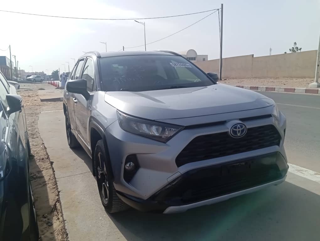 Voursa.com | Rav4 LE 2020 hybrid